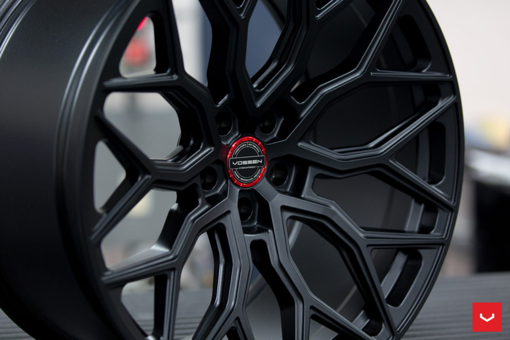 Vossen HF-2 20×9 5×120 +35 Gloss Black Wheel - Kobra Performance